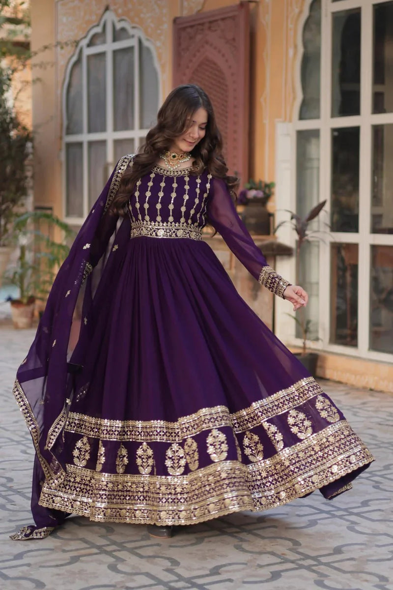 'Ruhani Rang' Embellished Anarkali Suit – Glamwiz India